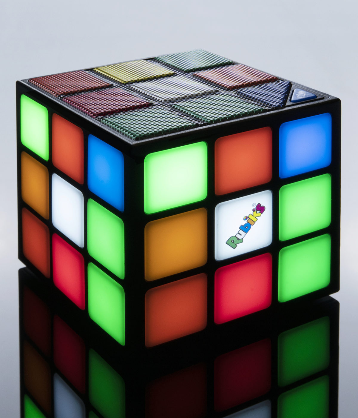 Rubik's Cube Speaker: A Bluetooth speaker that looks like the classic ...