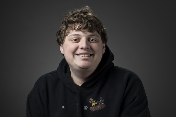 Vat19.com: Meet the Vat19.com Staff