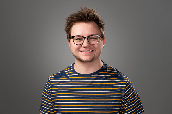 Vat19.com: Meet the Vat19.com Staff