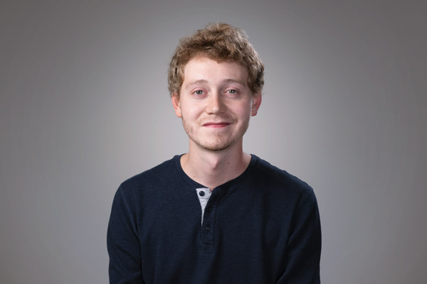 Vat19.com: Meet the Vat19.com Staff