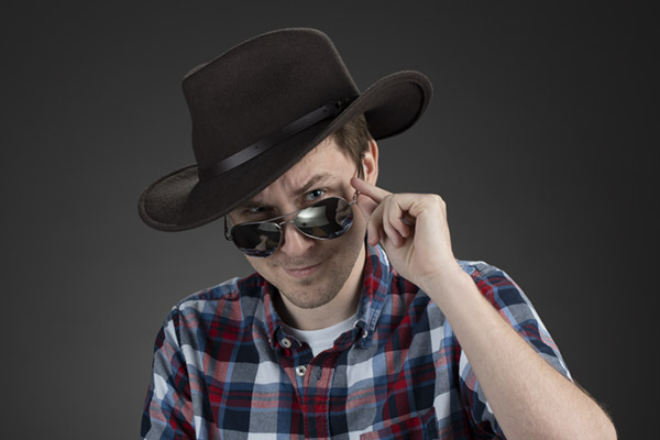 Vat19.com: Meet the Vat19.com Staff