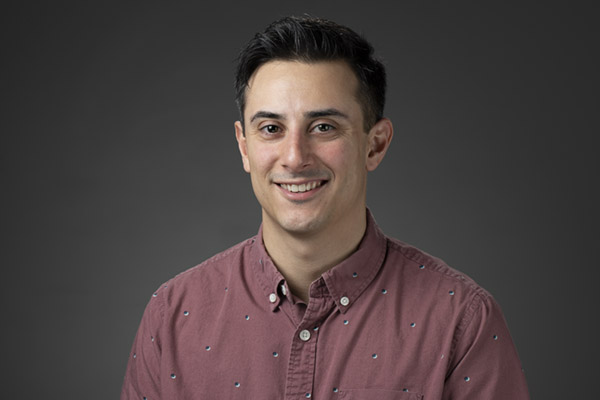 Vat19.com: Meet the Vat19.com Staff