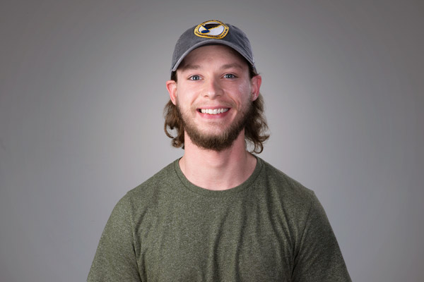 Vat19.com: Meet the Vat19.com Staff