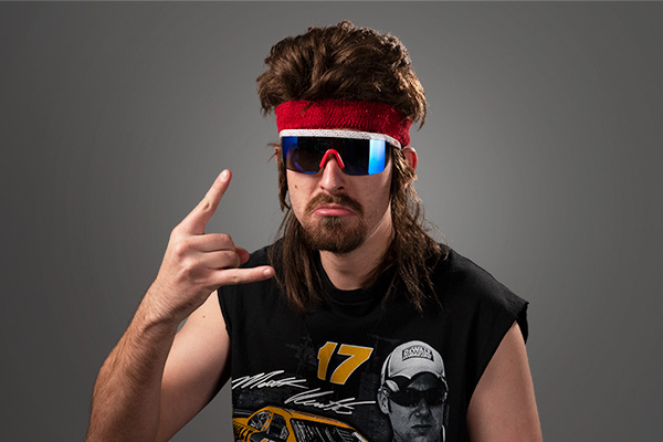 Vat19.com: Meet the Vat19.com Staff